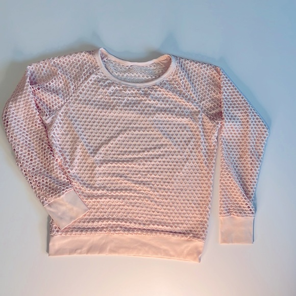 Lorna Jane | Tops | Net Long Sleeve Crew Top Peach Medium | Poshmark